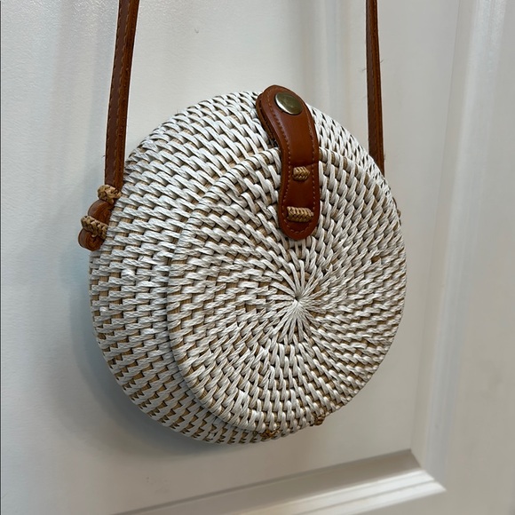indonesia | Bags | Indonesian Woven Crossbody Bag White Brown Leather ...